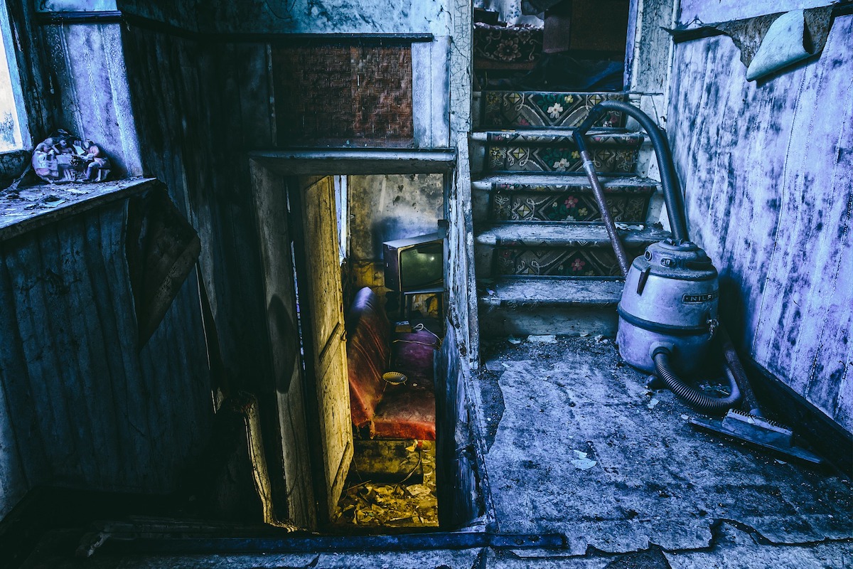 Dirty Toronto house hits the market for a whopping one million dollars